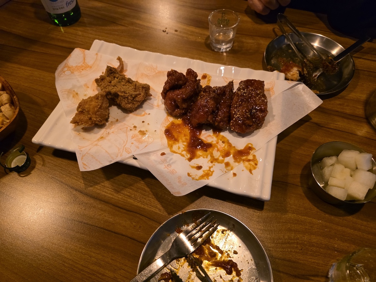 The Logic of Half-and-Half Korean Chicken Culture: Eat Like a Local (2026)